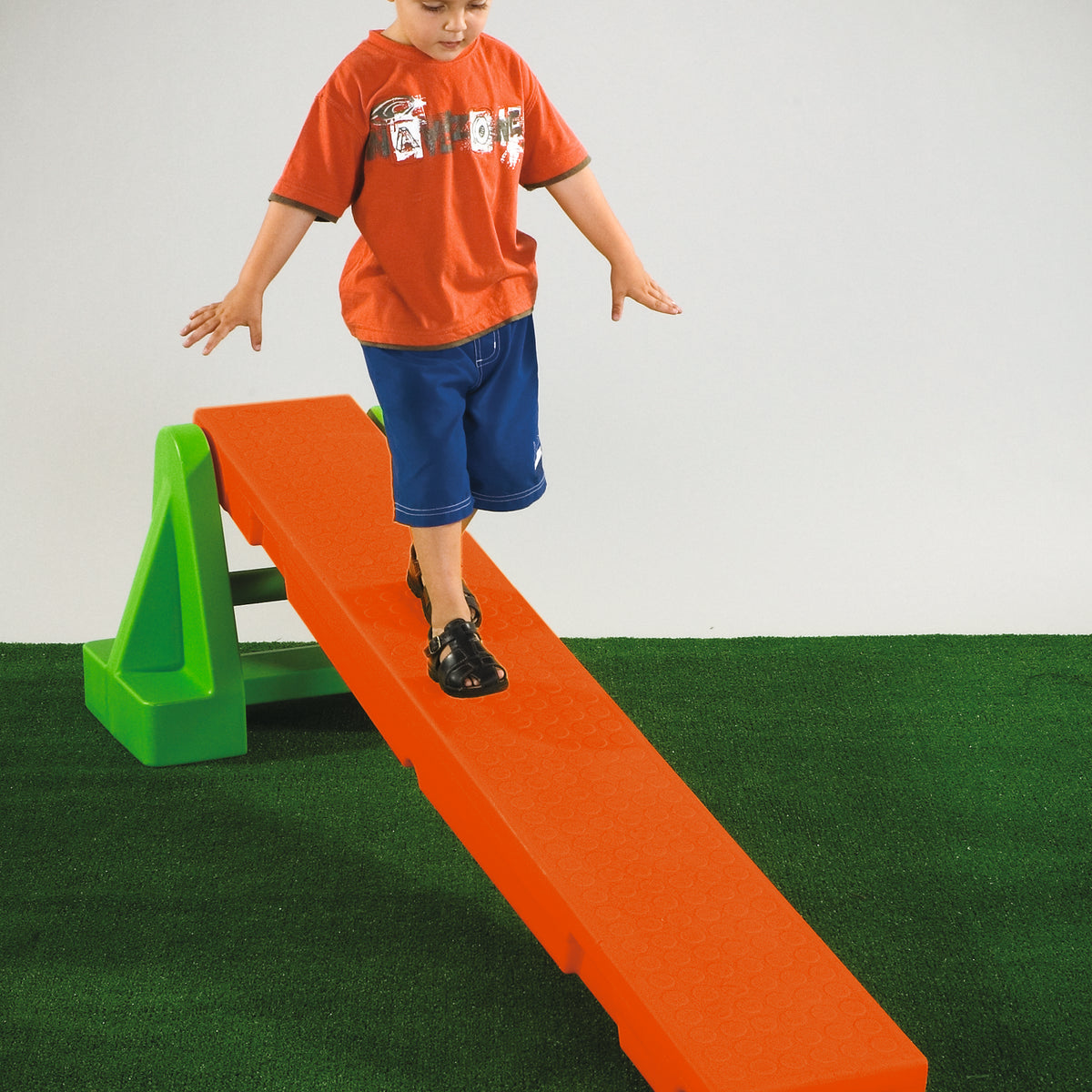 Gigantos Trestle & Walkboard – 1.8m or 2.4m, 3 Colours – Edu-21
